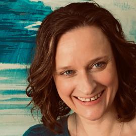 Lisa Costello | VOPlanet.com